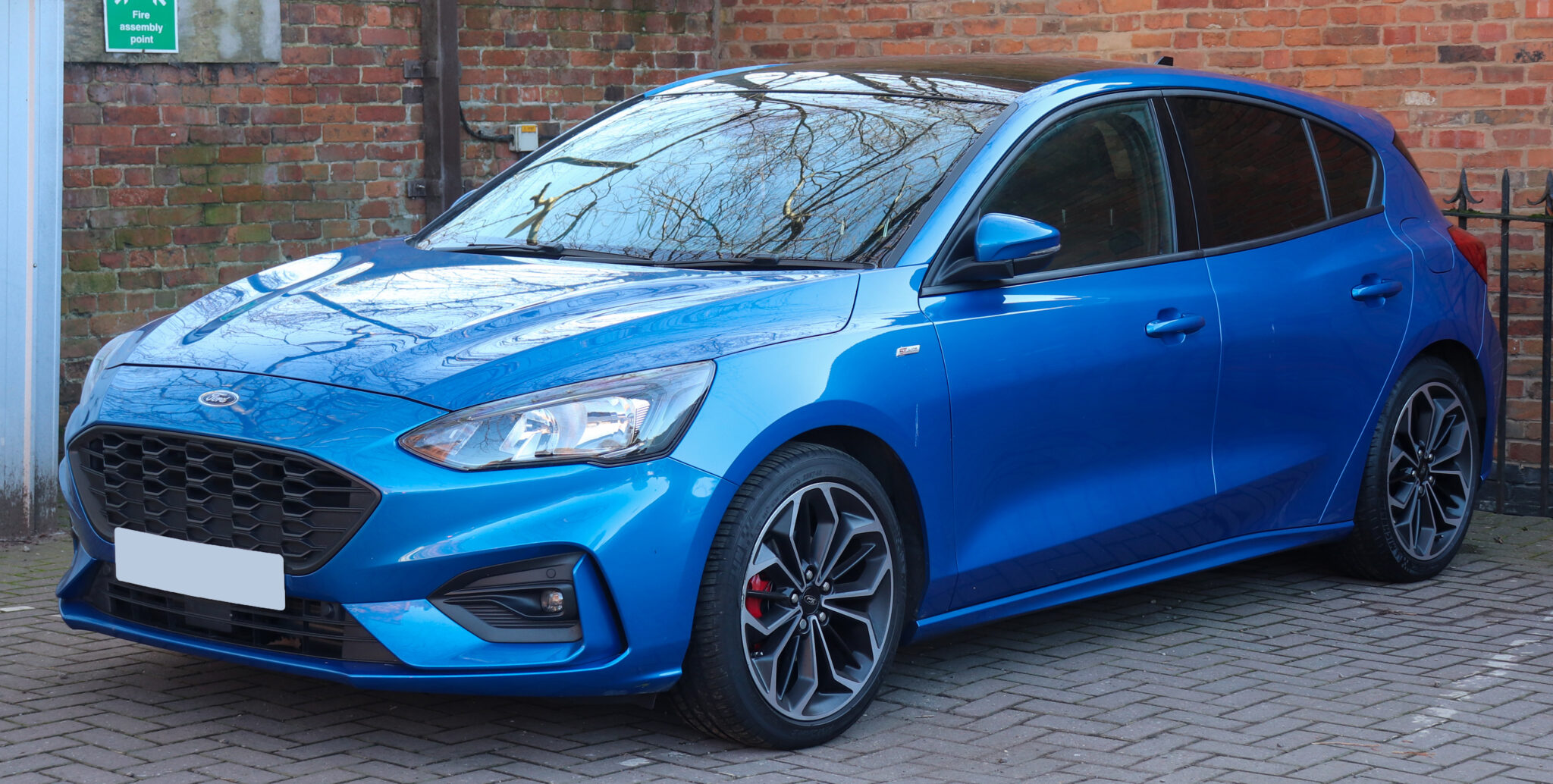 How to Reset Ford Focus Oil Light: The Ultimate Step-by-Step Guide ...