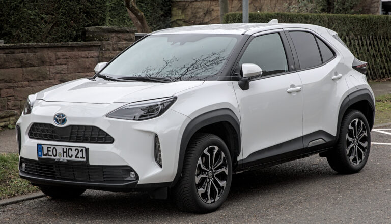 Toyota Yaris Cross Fuel Tank Capacity: Everything You Need to Know ...